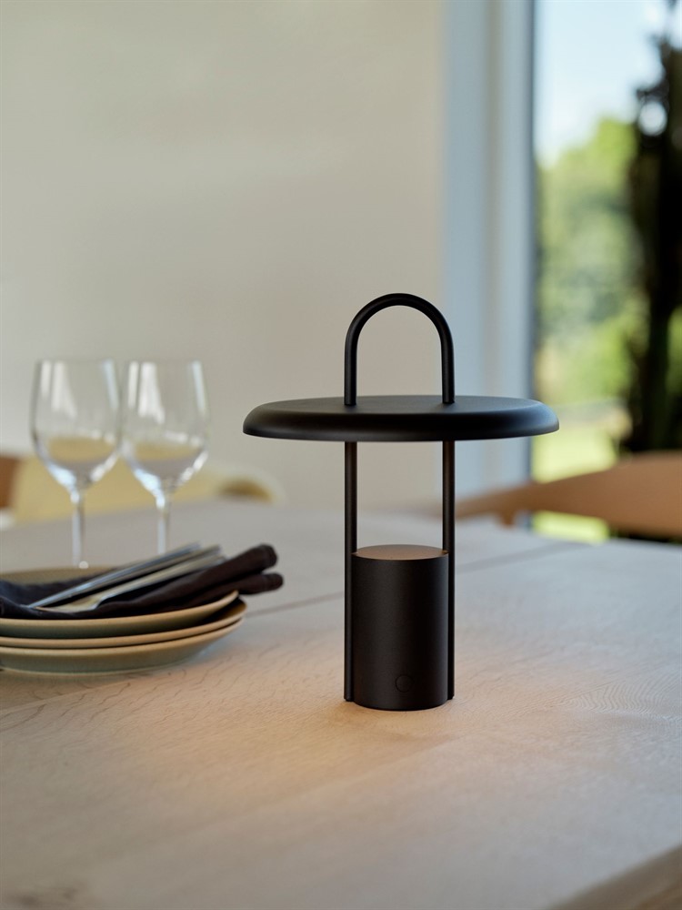 STELTON PIER LED-LAMPA SVART